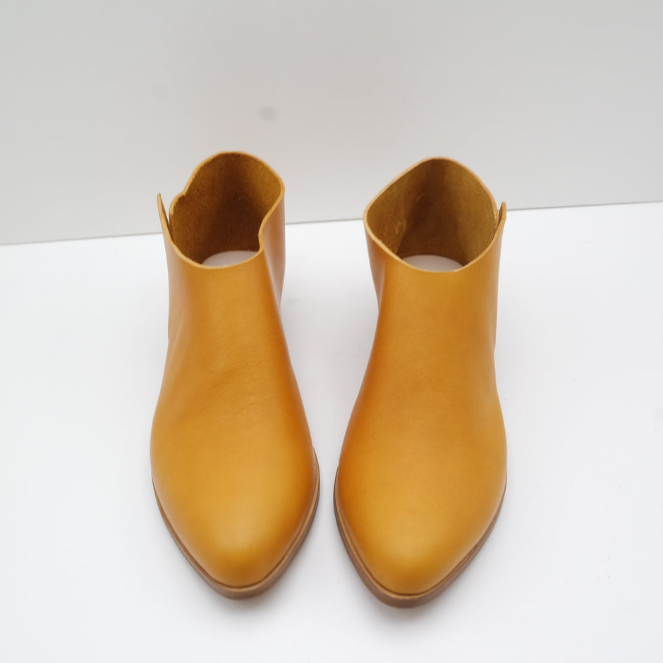 THE TERILYN – Sevilla Smith