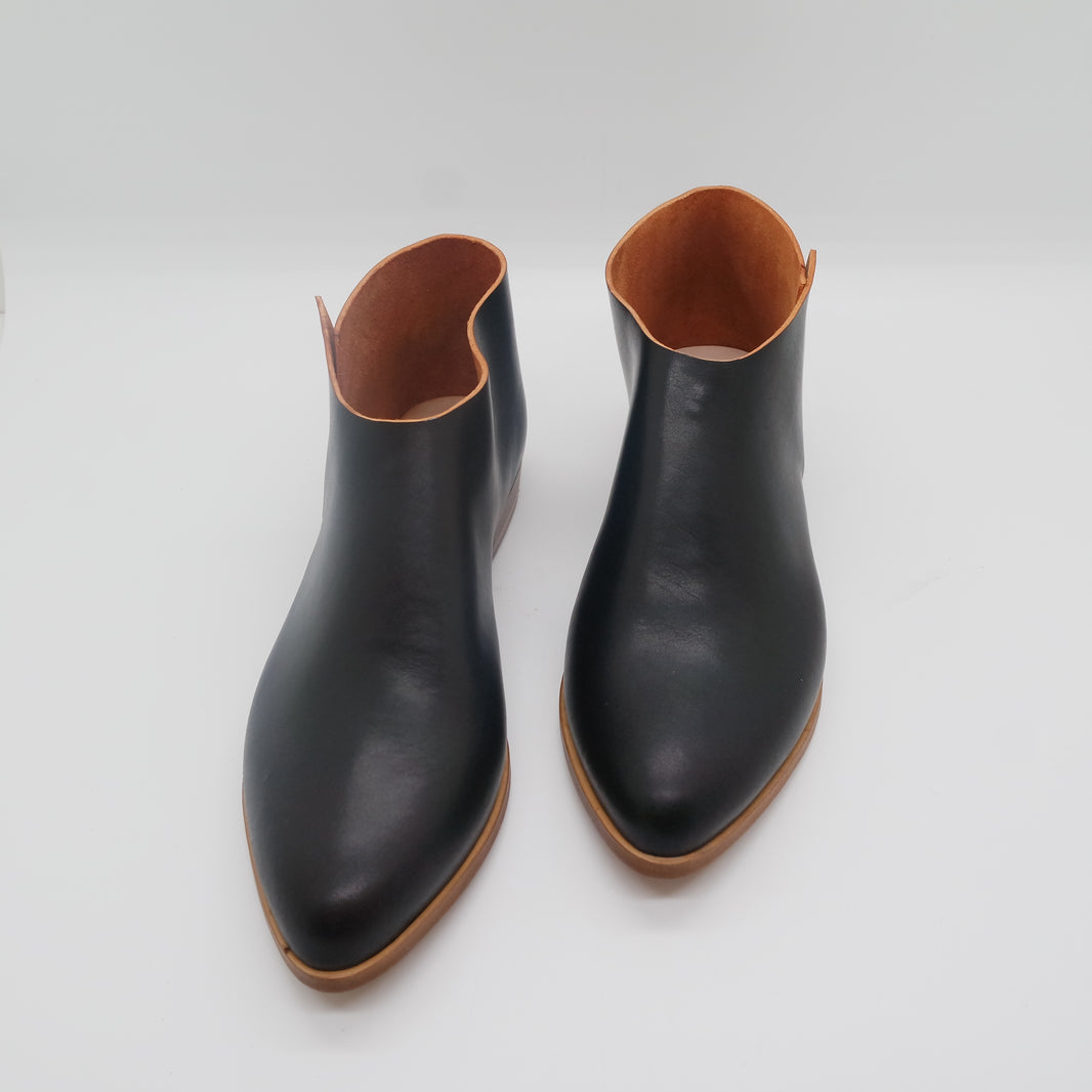 THE TERILYN – Sevilla Smith